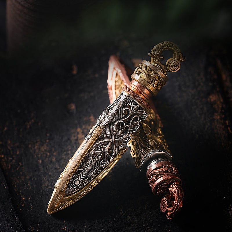 Three-edge Arrow – Coppertist